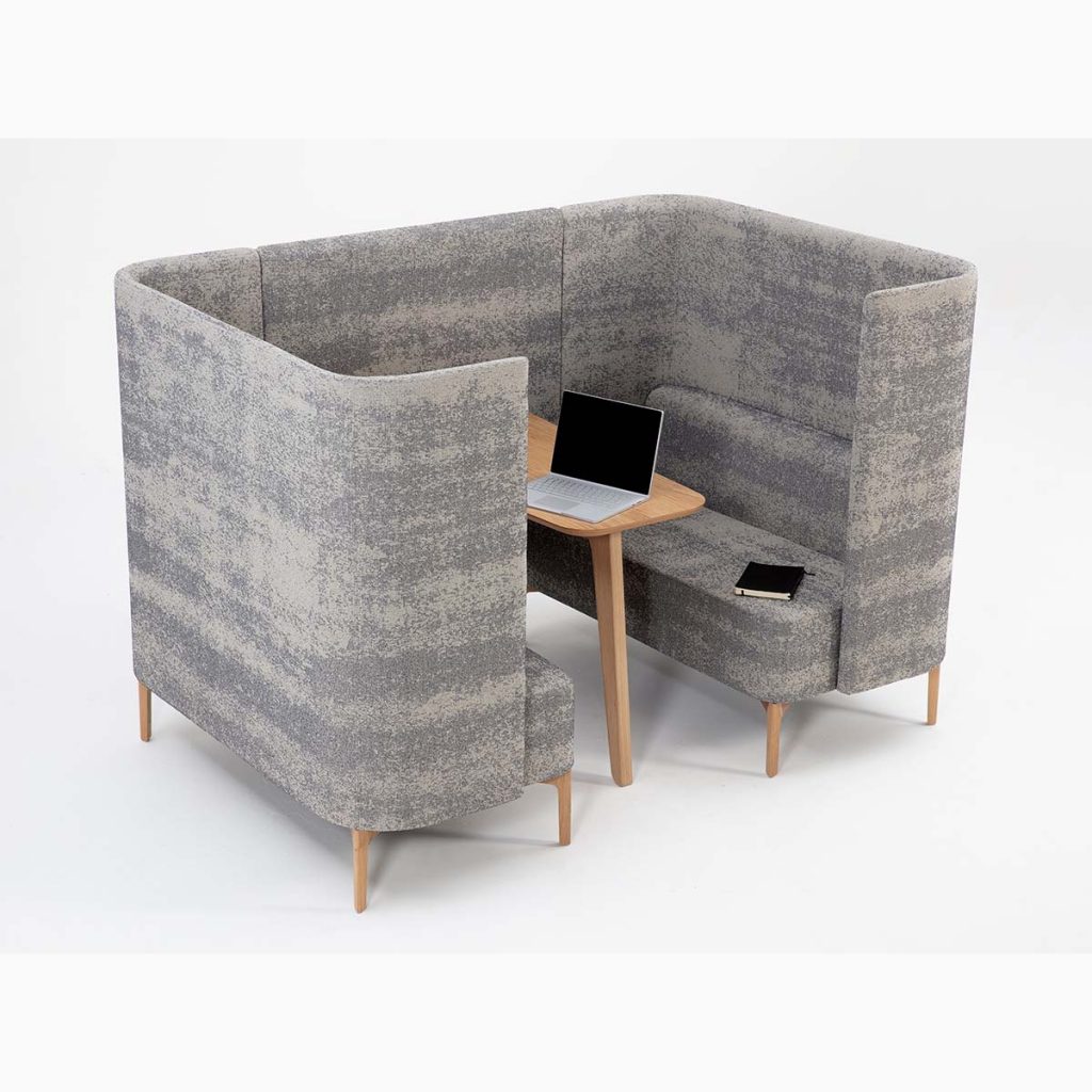 Pullman Booth – XTRA OFFICE