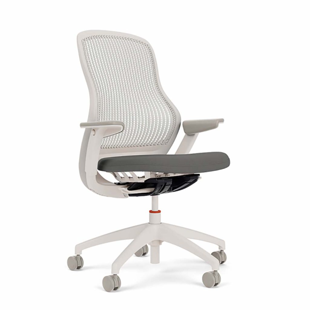 ReGeneration by Knoll® – XTRA OFFICE
