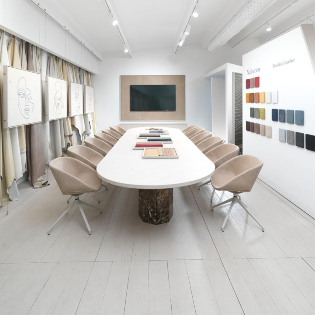 Hibiscus – XTRA OFFICE